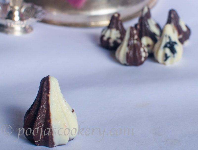 Easy Modak Recipe/Quick Chocolate Modak Recipe – Pooja's Cookery